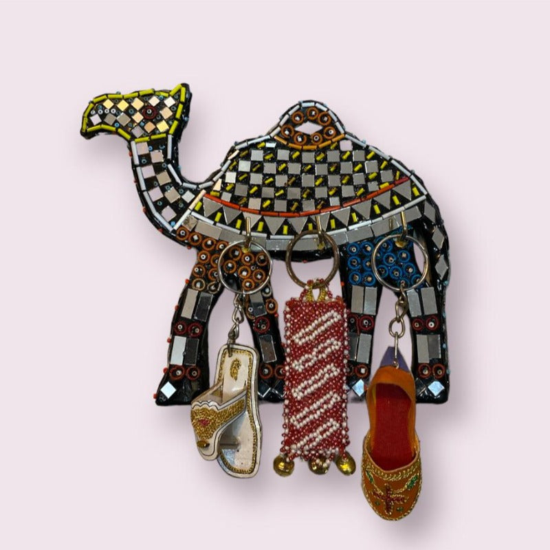 Glasswork Camel Key Holder – BestArtandCrafts